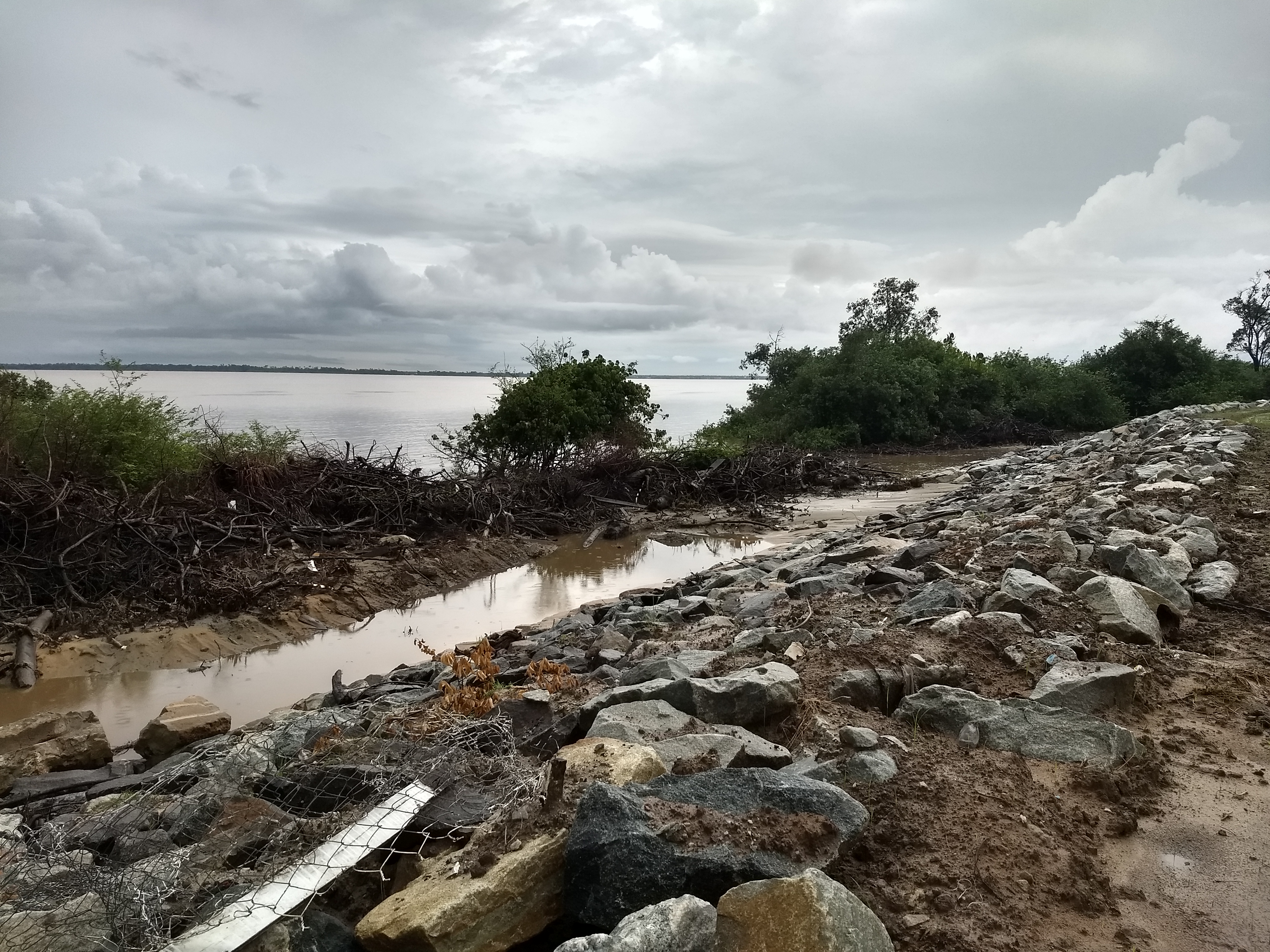 Guyana revamps it sea and river defence and disaster risk management ...
