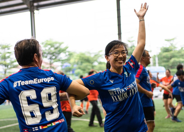 Trust in experts and strong team work leads to significant outcomes in ...